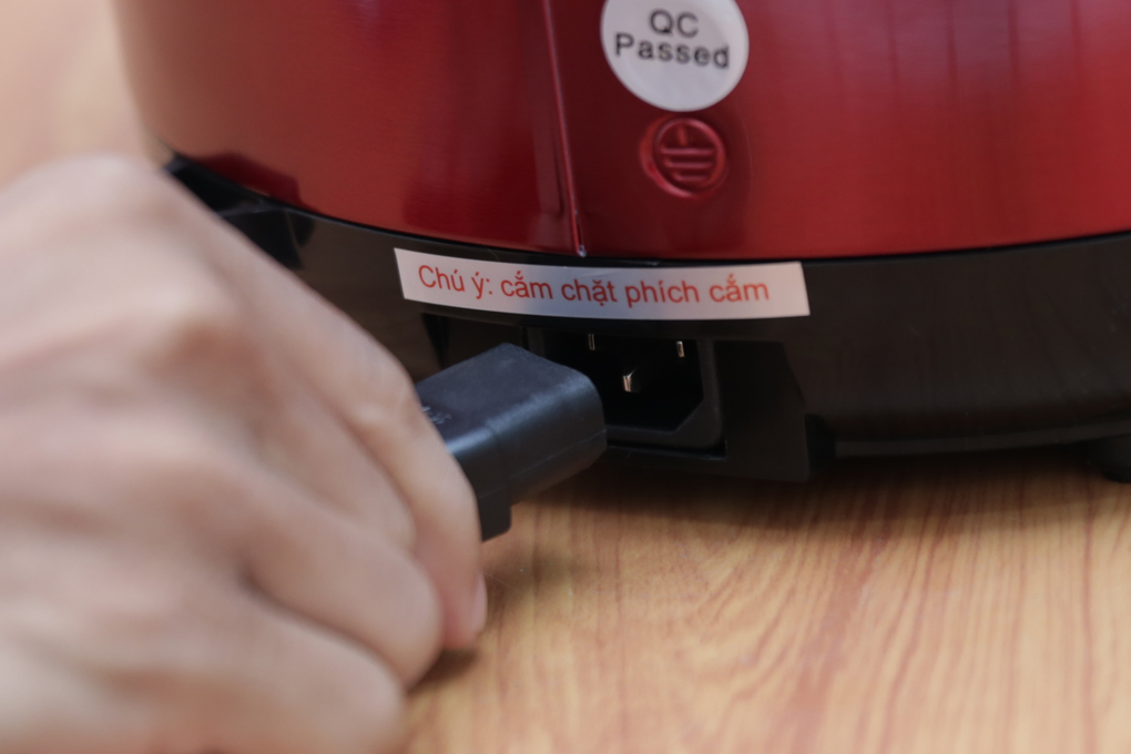 Nồi áp suất điện Sunhouse SHD-1562 6.0 lít